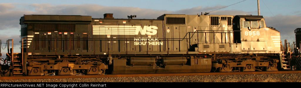 NS 8958